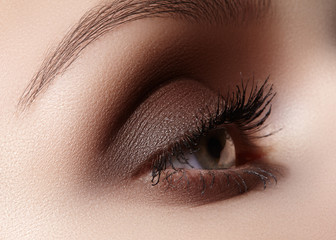 7 Tips and Tricks for Smokey Eye Makeup: Master the Allure - Pretty Myself